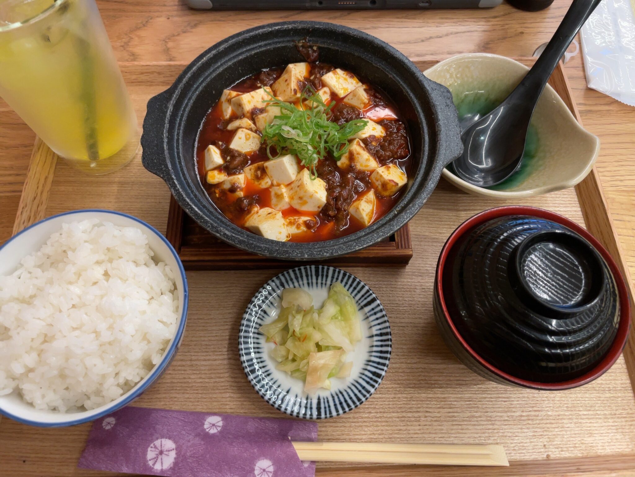 サウナ後の食事「サウナ飯」の定番5選＋おすすめランキングベスト3 | サウナスパ手帖